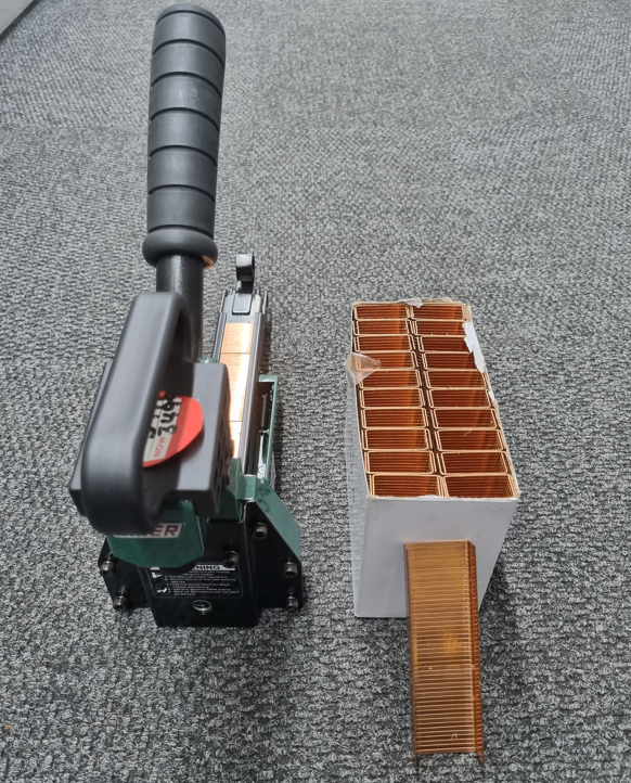 OMER STAPLE GUN 20PC STAPLES Staple Gun - Cash Converters