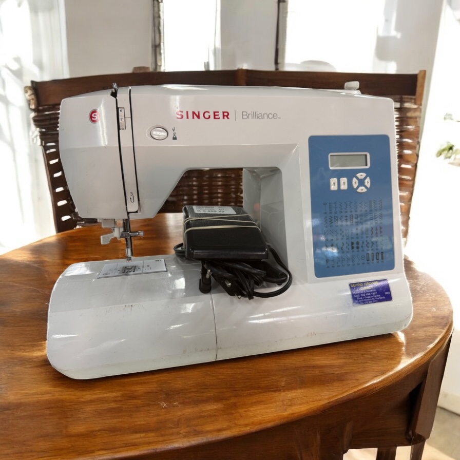 Singer Sewing Machine Brilliance 6160 - Cash Converters