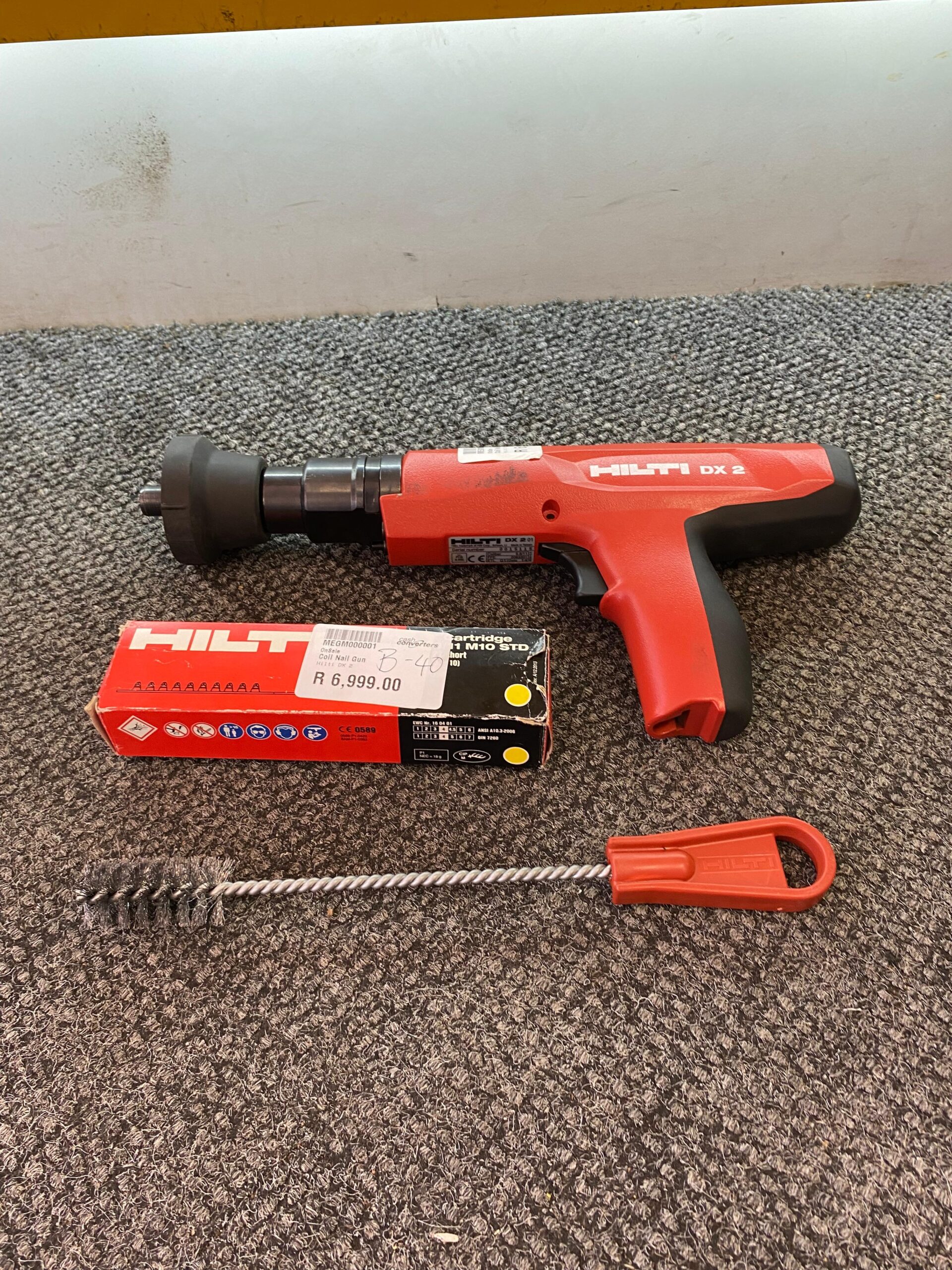 Hilti Dx 2 Coil Nail Gun - Cash Converters