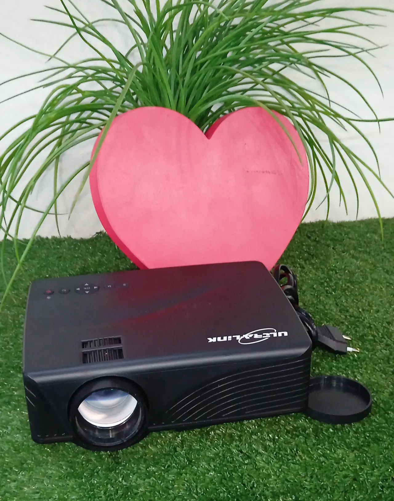 Ultralink Mini Led Projector - Cash Converters