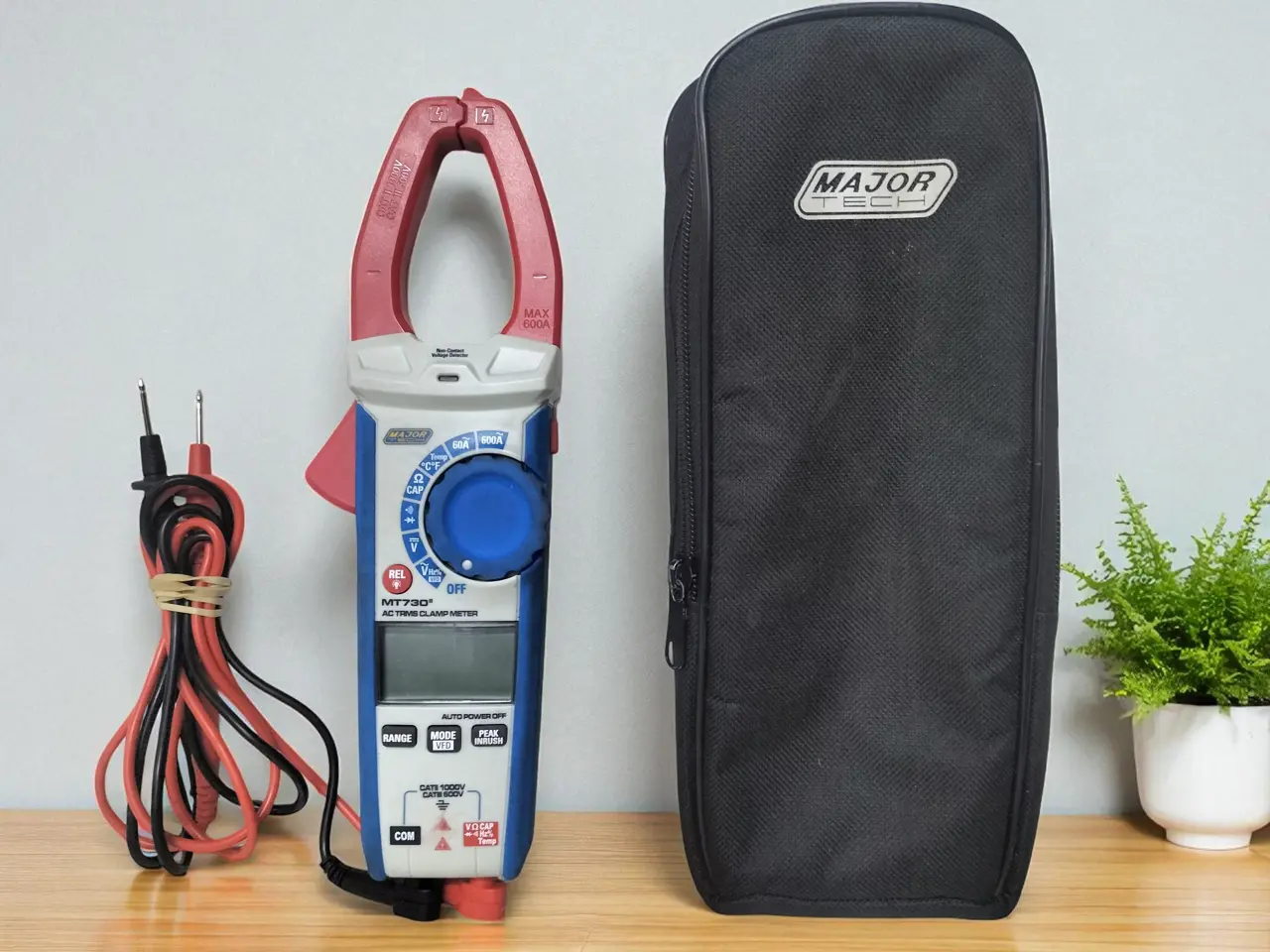 Major Tech Mt730 600A Ac Clamp Meter - Cash Converters