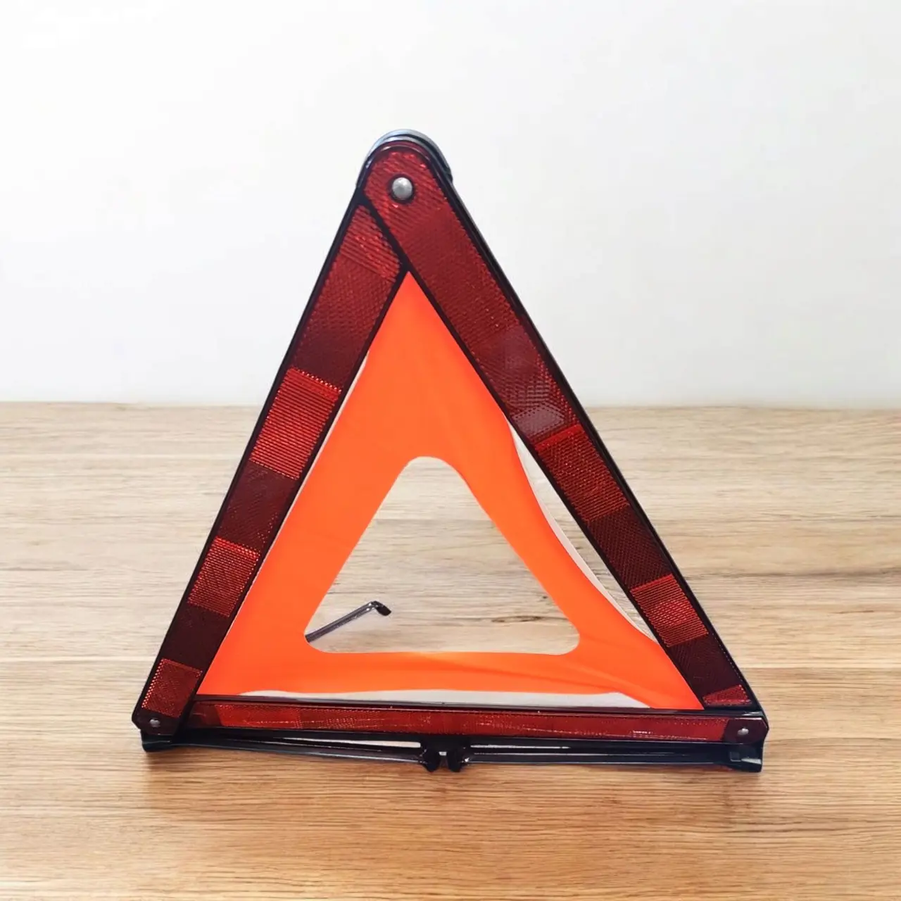 Emergency Triangle - Cash Converters