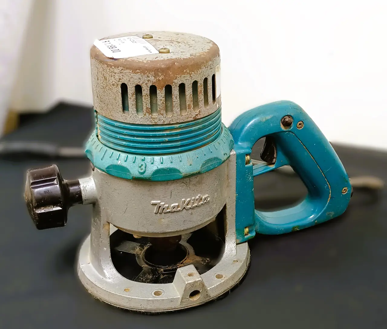 Makita 3600H Heavy Duty Fixed Based Router - Cash Converters