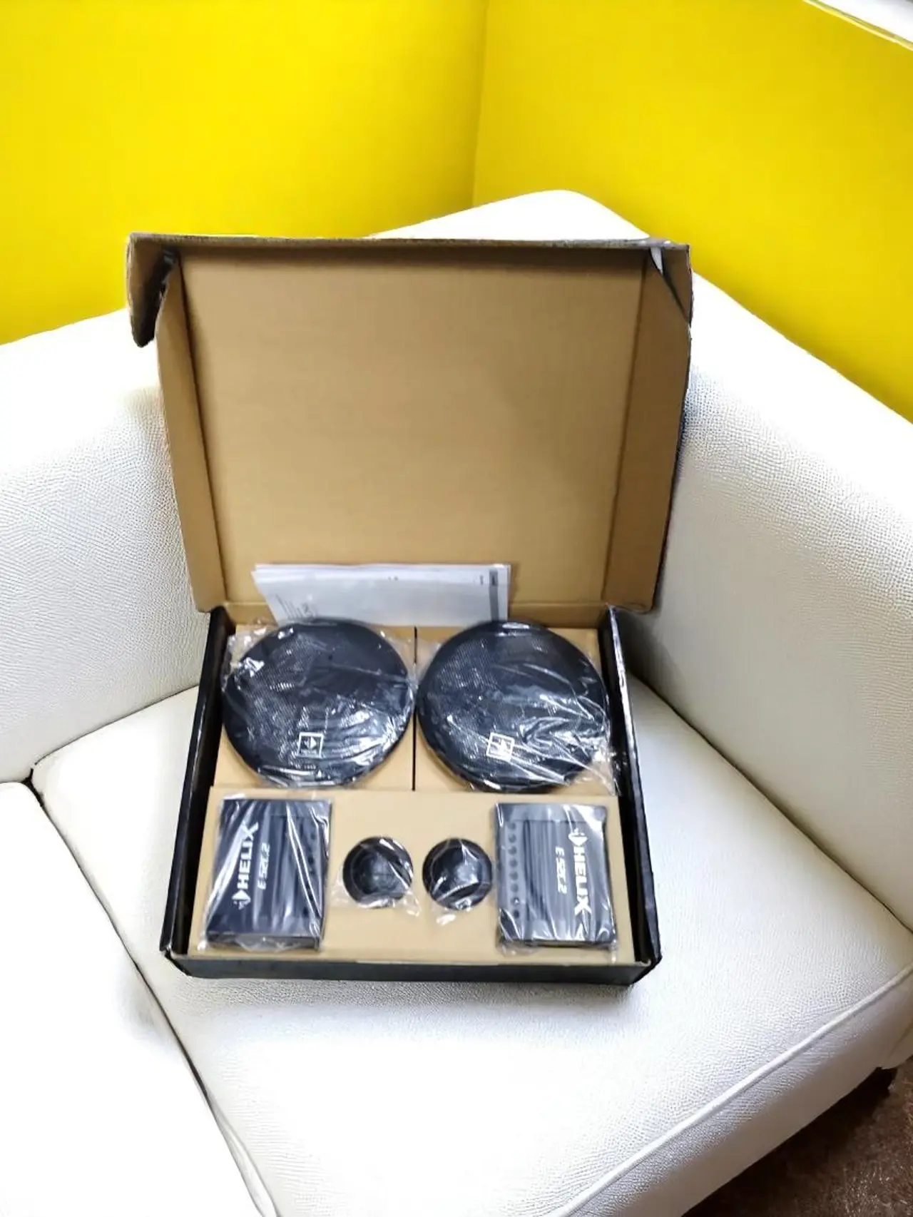 Helix E 52C.2 Car Speaker Set - Cash Converters