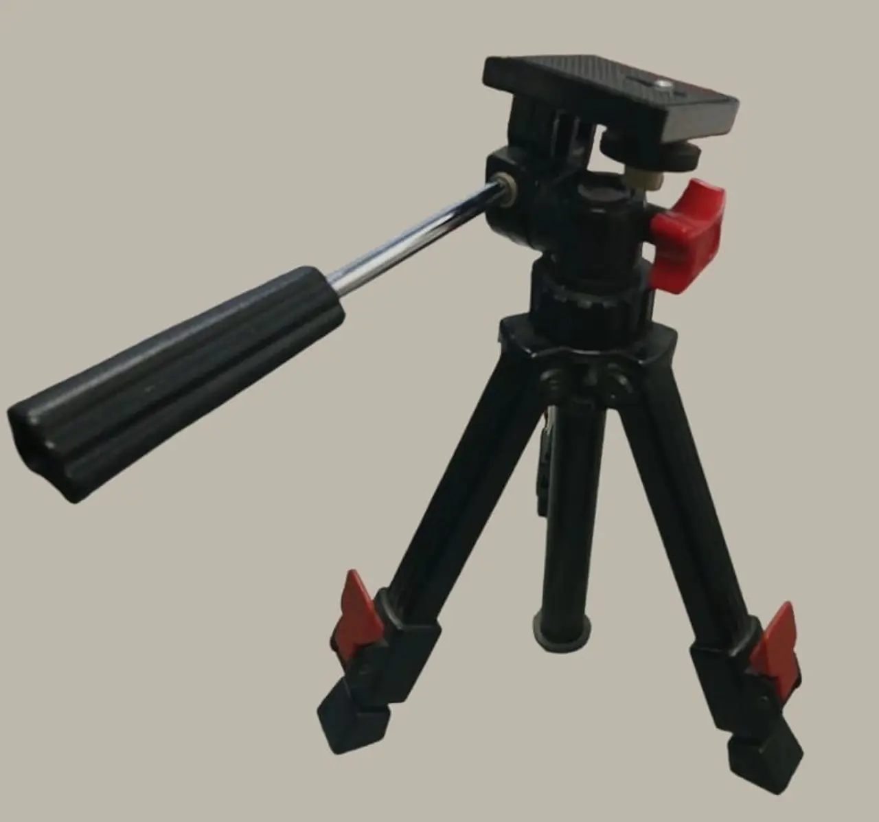 Compact Black Camera Tripod - Cash Converters