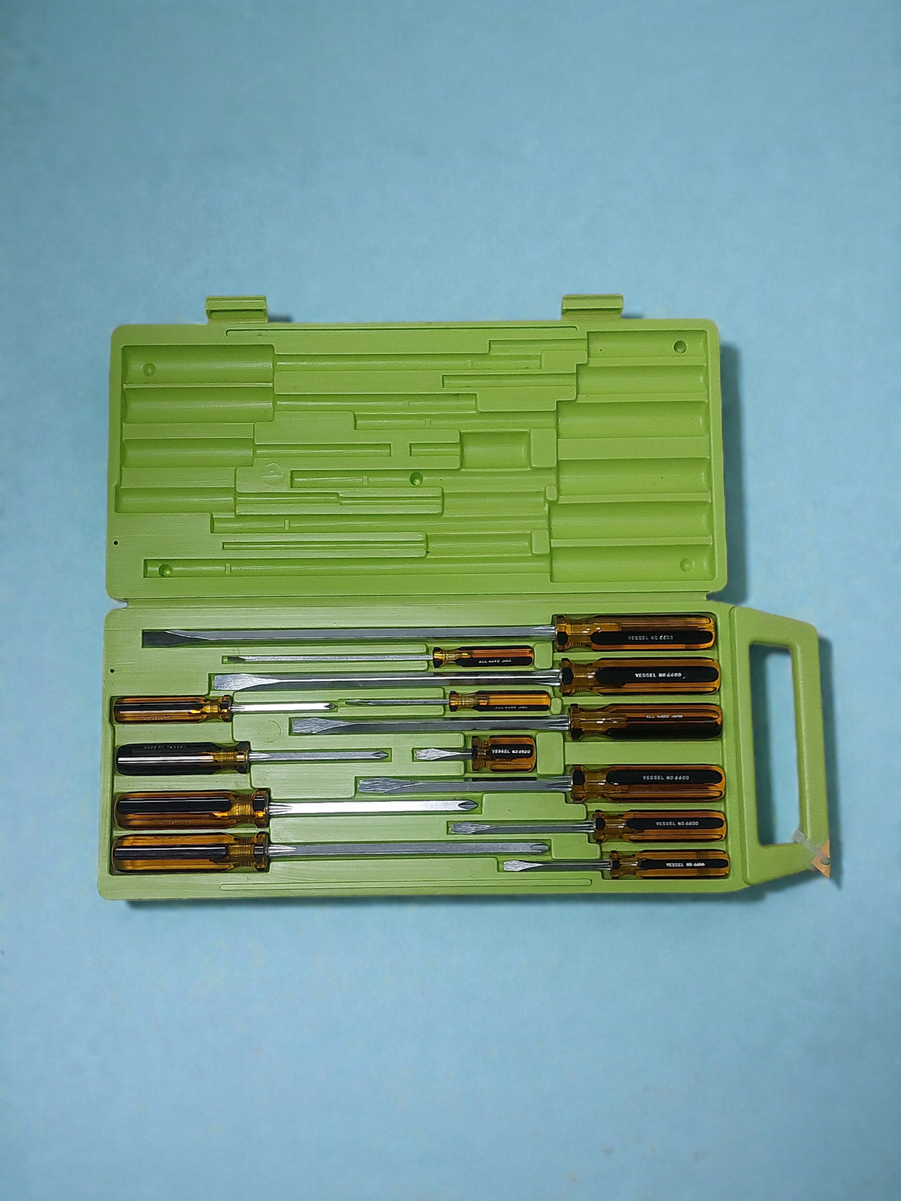 Vessel No6600 13‑Piece Screwdriver Set - Cash Converters