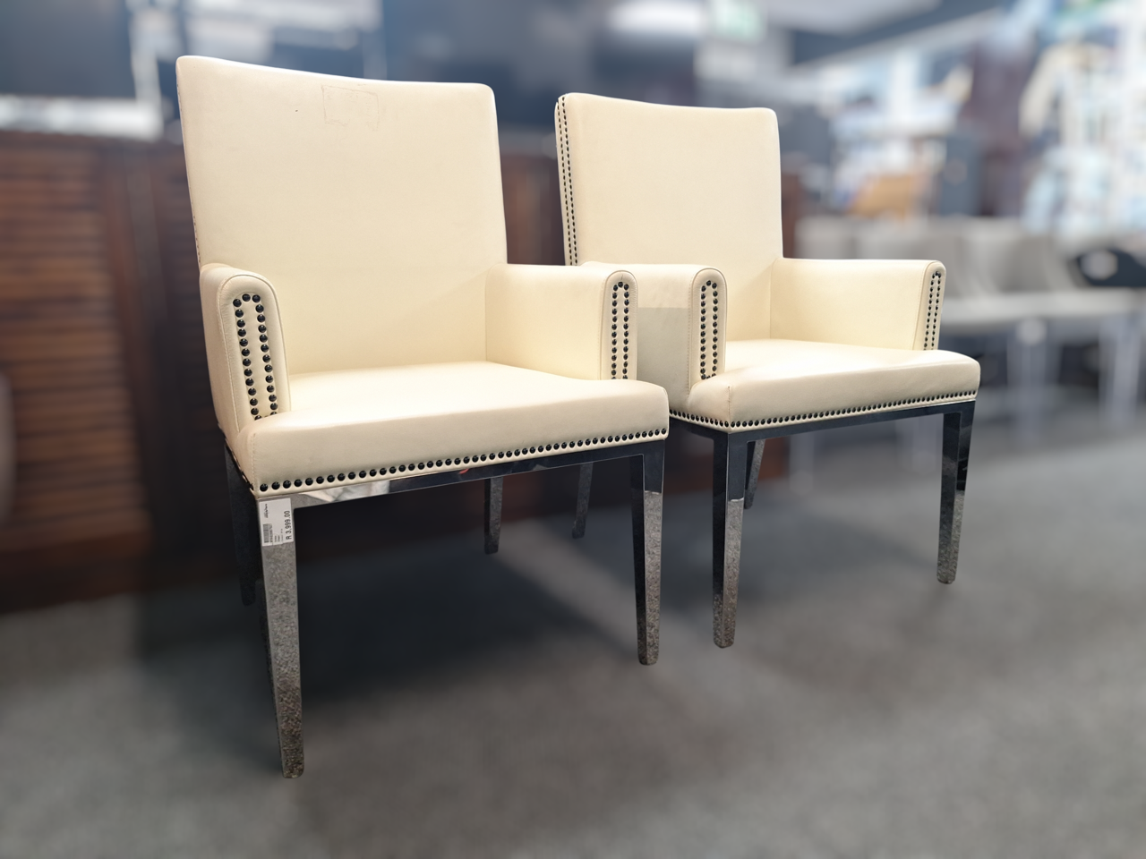 Casual Dining Fairmont Arm Chair - Cash Converters