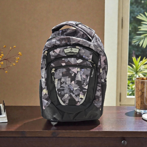 Volkano Champ Geo Backpack 22L – Shattered Black - Cash Converters