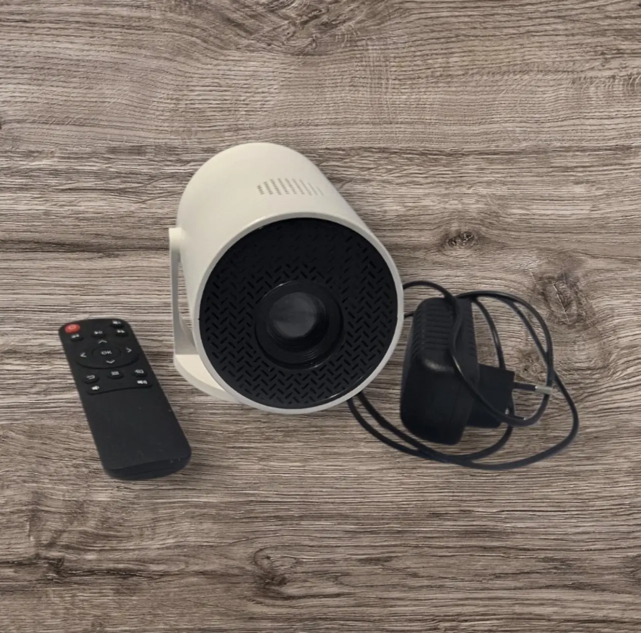 Generic Portable Smart Led Projector Hy300 With Remote Control - Cash ...