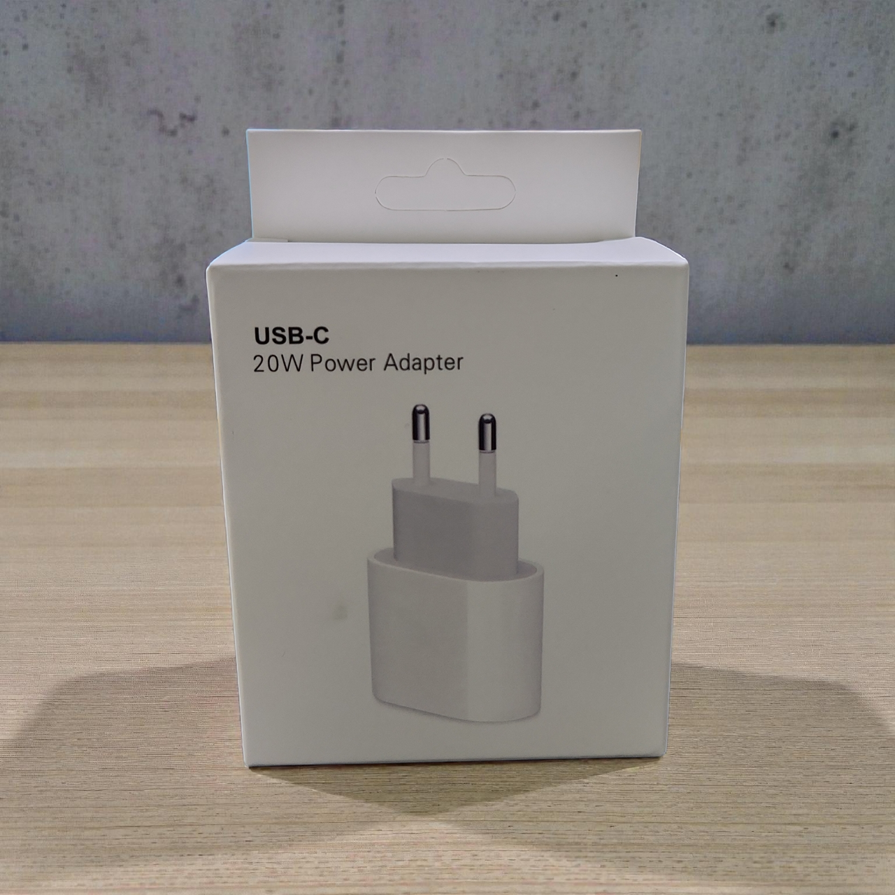 Usb 20W C-Type Adapter - Cash Converters