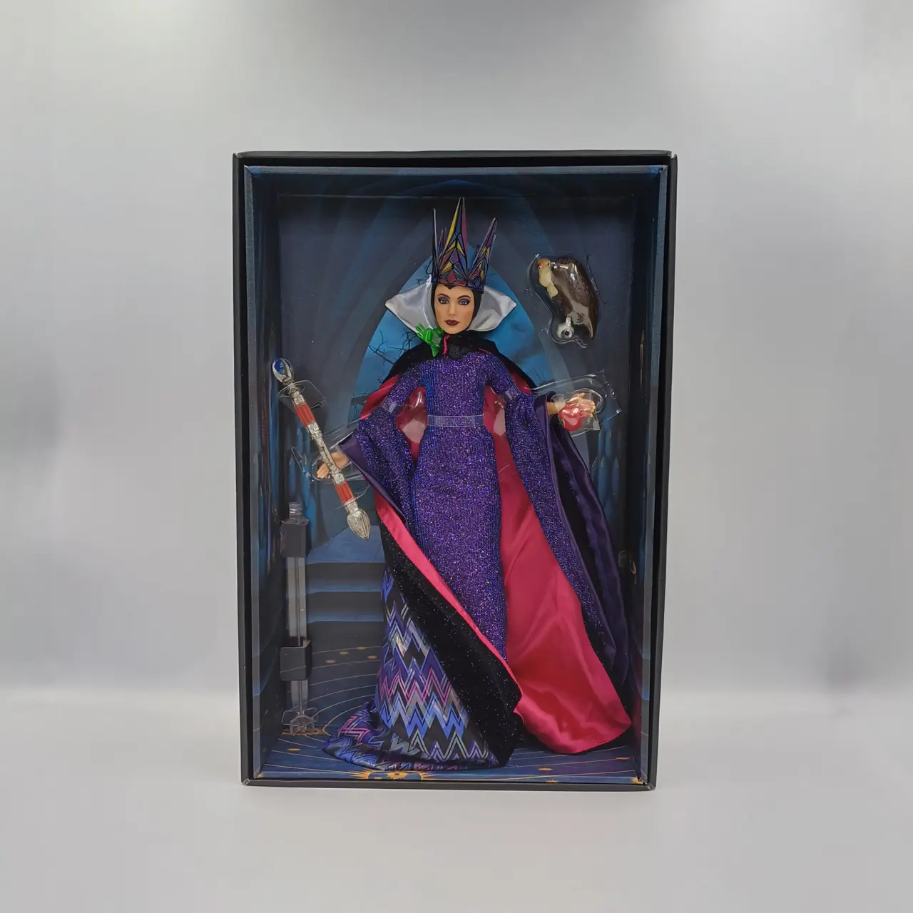 Mattel Disney Evil Queen Collectors Doll - Cash Converters